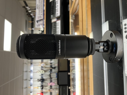Gear Hunter | Audio-Technica - AT2020